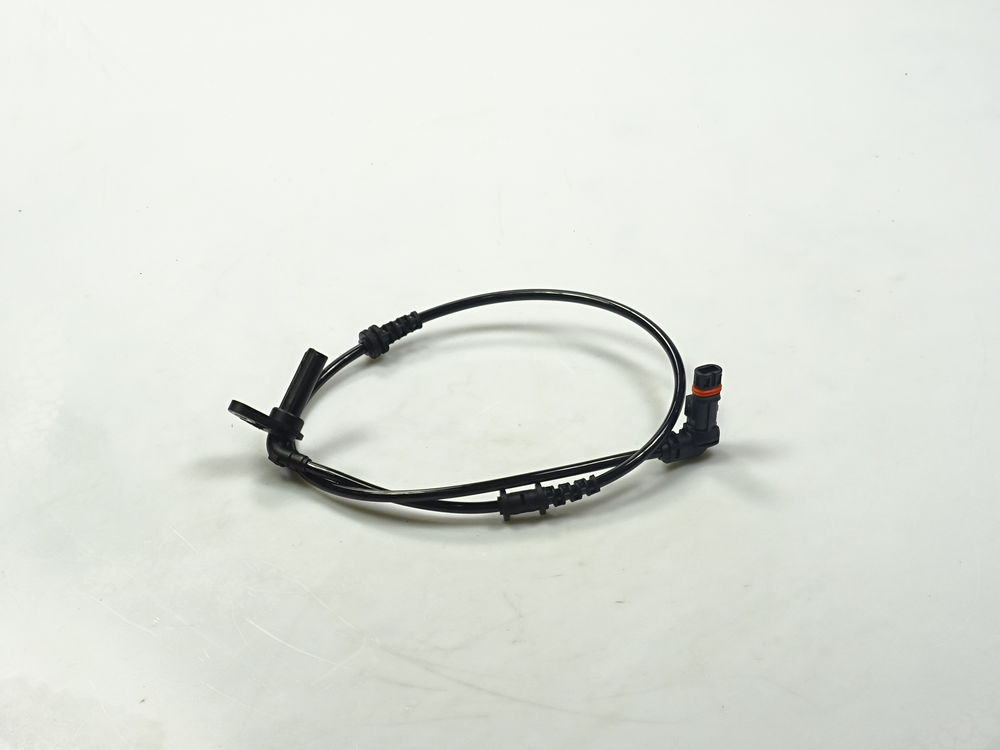 # ABS-johto vas.etu W212,W218 (Ei 4-Matic) - 2125400117 - KL-Varaosat