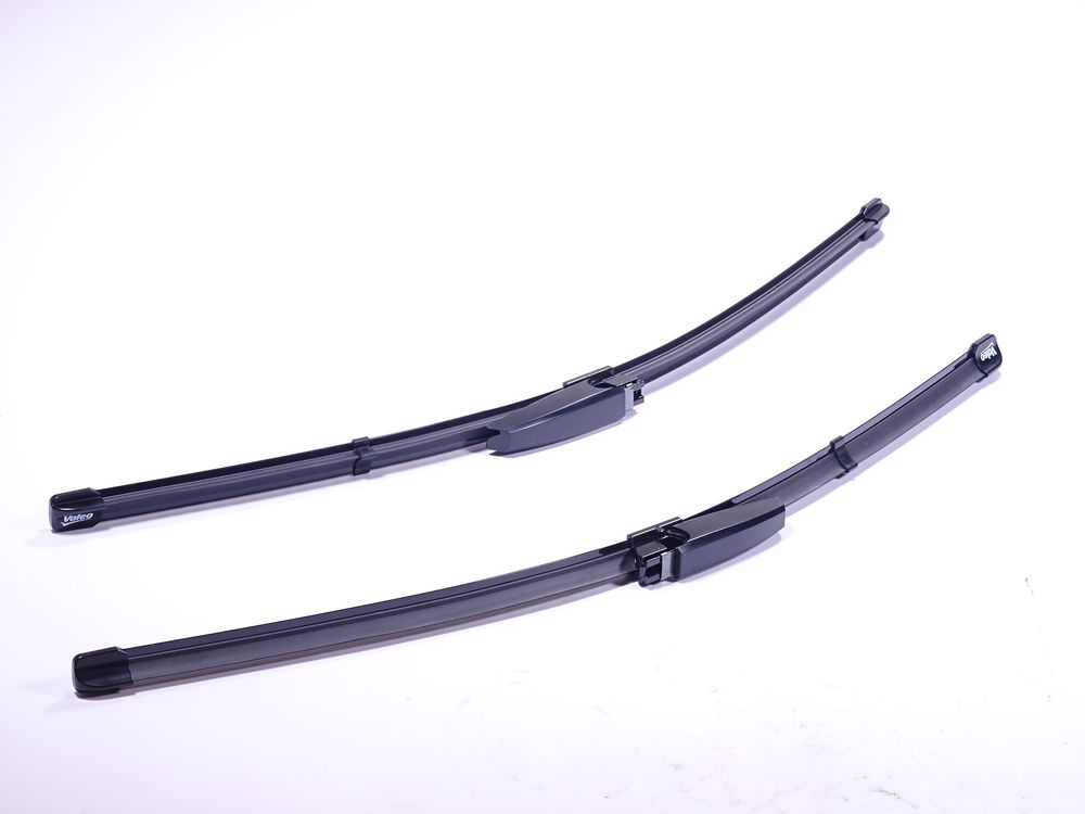 Sulkasrj. A4 B6-B7, A6 C5 (550+550mm, aero) VALEO - 4B0998002 - KL-Varaosat