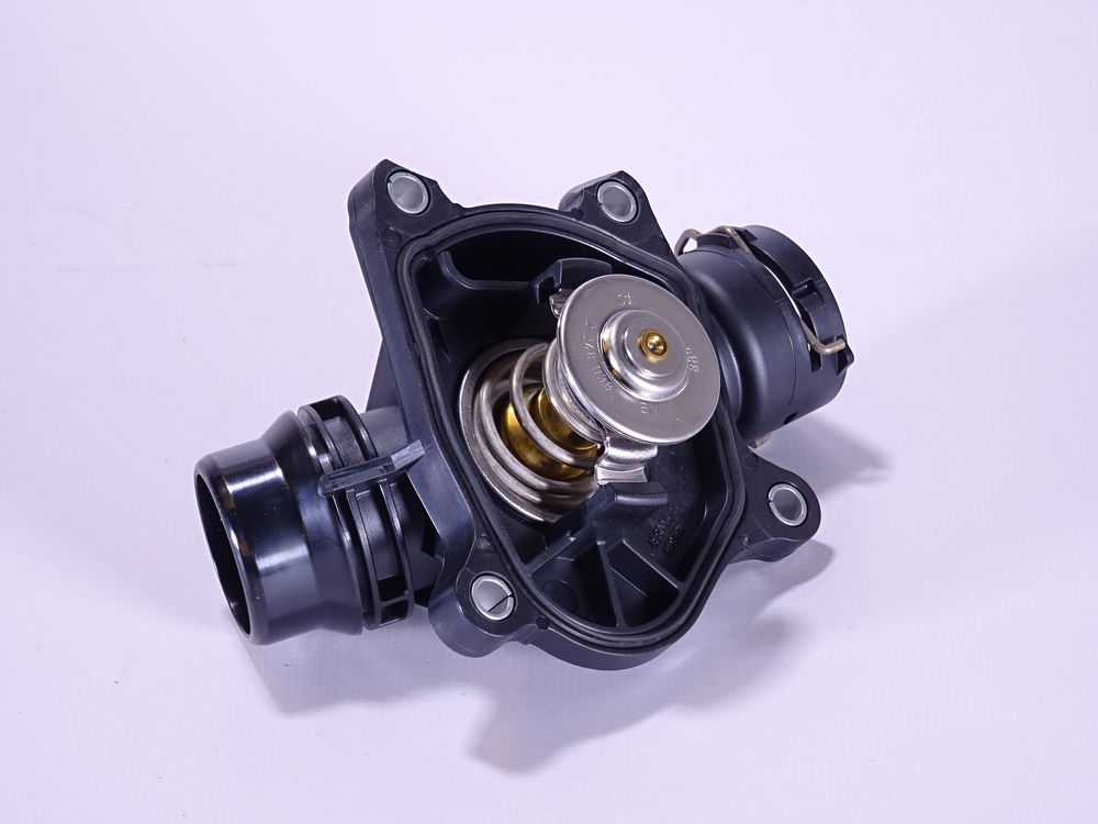 Termostaatti E46,E60,E87,X3 M47N/M57N OEM - B11517805811 - KL-Varaosat