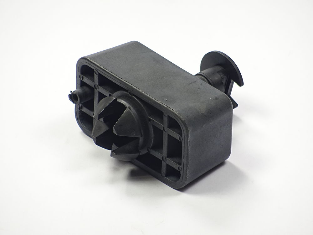 Tunkin nostokumi W202 6/97-,W2xx keski - 0029973286 - KL-Varaosat