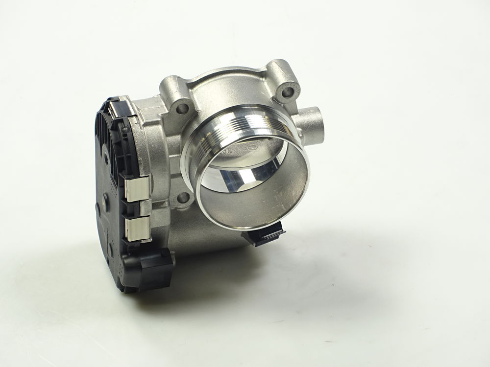 Kaasuläppäkotelo, D52xxTxx, Volvo BOSCH - 31216665 - KL-Varaosat